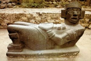 Arte Tolteca: Más allá del Tiempo y el Espacio